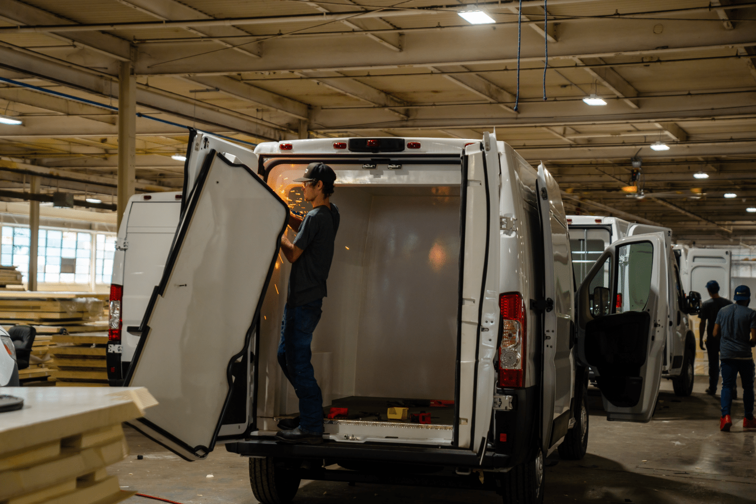 What is the Difference Between a Refrigerated Truck and a Freezer Truck ...